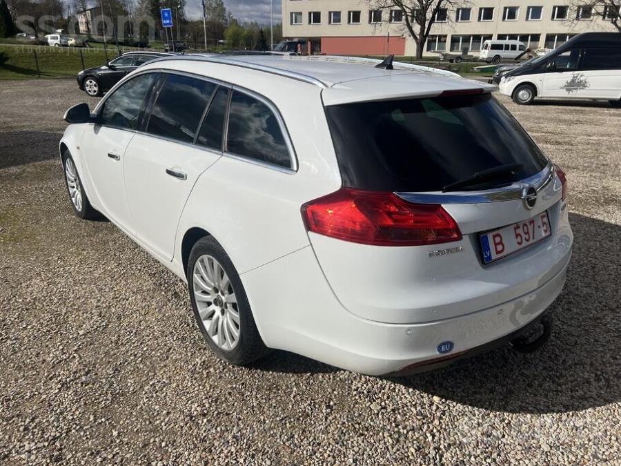 Balts Opel Insignia 2010 Valmiera, ar dzinēja tilpumu 2.00 L un nobraukumu 0 tūkst. km par 3490 €, foto 6 vietnē AUTOMOTO.COM.LV