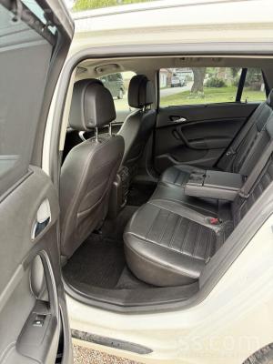 Balts Opel Insignia 2010 Ventspils, ar dzinēja tilpumu 2.00 L un nobraukumu 266 tūkst. km par 3990 €, foto 24 vietnē AUTOMOTO.COM.LV