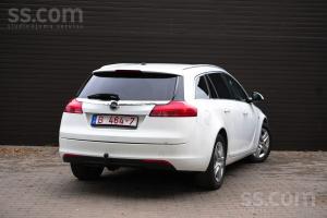 Balts Opel Insignia 2010 Rīga, ar dzinēja tilpumu 2.00 L un nobraukumu 289 tūkst. km par 3490 €, foto 4 vietnē AUTOMOTO.COM.LV