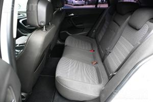 Balts Opel Insignia 2010 Rīga, ar dzinēja tilpumu 2.00 L un nobraukumu 289 tūkst. km par 3490 €, foto 7 vietnē AUTOMOTO.COM.LV