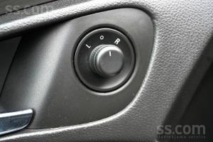 Balts Opel Insignia 2010 Rīga, ar dzinēja tilpumu 2.00 L un nobraukumu 289 tūkst. km par 3490 €, foto 10 vietnē AUTOMOTO.COM.LV