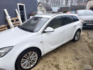 Balts Opel Insignia 2011 Raseiniai, ar dzinēja tilpumu 2.00 L un nobraukumu 296 tūkst. km par 1700 €, foto  vietnē AUTOMOTO.COM.LV