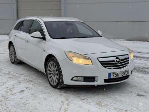 Balts Opel Insignia 2011 Pērnava, ar dzinēja tilpumu 2.00 L un nobraukumu 257 tūkst. km par 2999 €, foto 2 vietnē AUTOMOTO.COM.LV