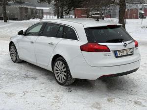 Balts Opel Insignia 2011 Pērnava, ar dzinēja tilpumu 2.00 L un nobraukumu 257 tūkst. km par 2999 €, foto 4 vietnē AUTOMOTO.COM.LV