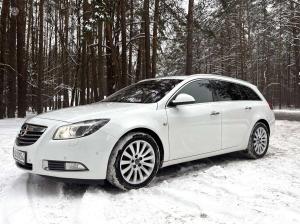 Balts Opel Insignia 2011 Druskininkai, ar dzinēja tilpumu 2.00 L un nobraukumu 289 tūkst. km par 3680 €, foto  vietnē AUTOMOTO.COM.LV
