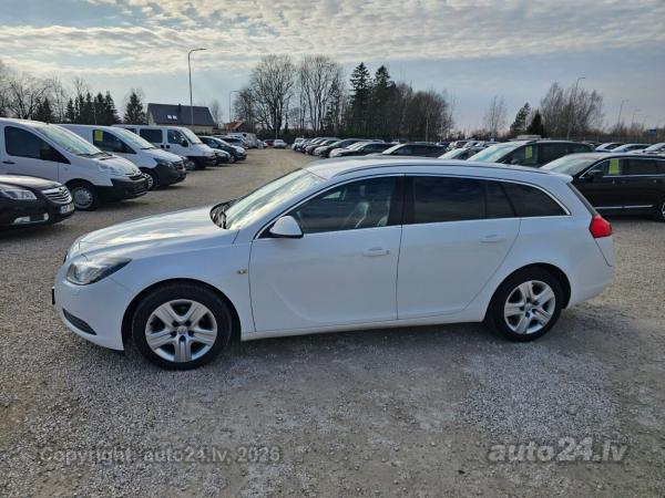 White Opel Insignia 2011 in Tartu, with an engine capacity of 2.00 L and mileage of 270 thousand km for 3690 €, photo 3 on AUTOMOTO.COM.LV