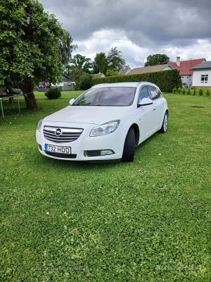 Balts Opel Insignia 2011 Tallina, ar dzinēja tilpumu 2.00 L un nobraukumu 273 tūkst. km par 4499 €, foto 3 vietnē AUTOMOTO.COM.LV