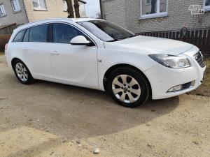 Balts Opel Insignia 2012 Telšiai, ar dzinēja tilpumu 2.00 L un nobraukumu 244 tūkst. km par 2000 €, foto 2 vietnē AUTOMOTO.COM.LV