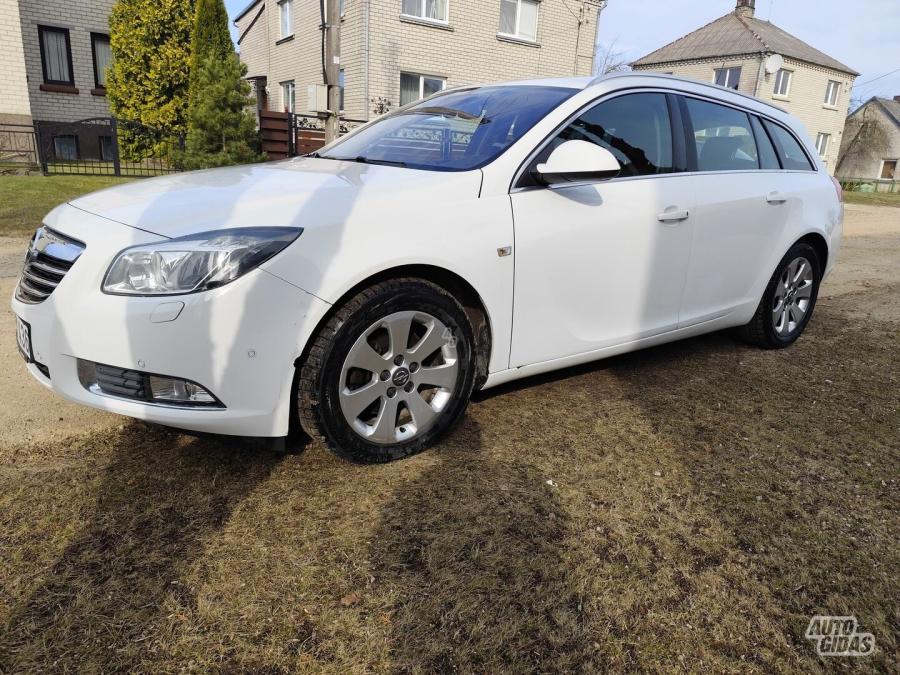 Balts Opel Insignia 2012 Telšiai, ar dzinēja tilpumu 2.00 L un nobraukumu 244 tūkst. km par 2000 €, foto 5 vietnē AUTOMOTO.COM.LV