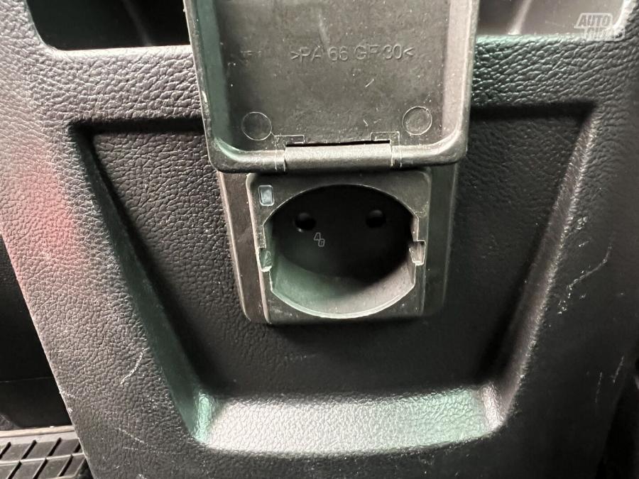 Balts Opel Insignia 2012 Kauņa, ar dzinēja tilpumu 2.00 L un nobraukumu 283 tūkst. km par 3000 €, foto 9 vietnē AUTOMOTO.COM.LV