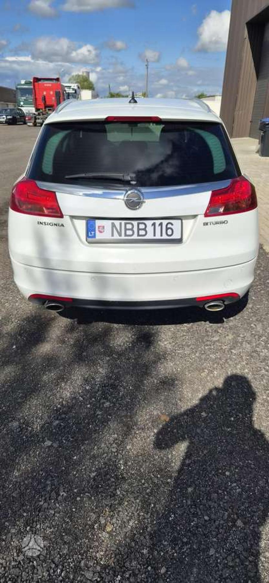 Balts Opel Insignia 2012 Viļņa, ar dzinēja tilpumu 1.96 L un nobraukumu 286 tūkst. km par 3000 €, foto 5 vietnē AUTOMOTO.COM.LV