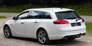 White Opel Insignia 2012 in Kretinga, with an engine capacity of 1.96 L and mileage of 287 thousand km for 4999 €, photo 13 on AUTOMOTO.COM.LV