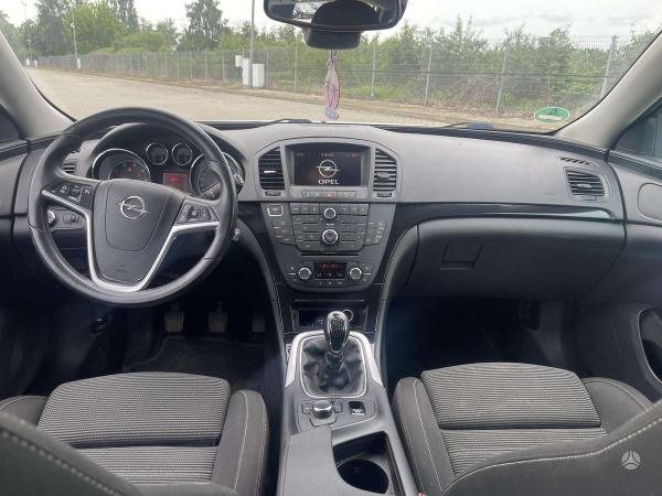 Balts Opel Insignia 2012 Marijampole, ar dzinēja tilpumu 1.96 L un nobraukumu 228 tūkst. km par 3800 €, foto 9 vietnē AUTOMOTO.COM.LV