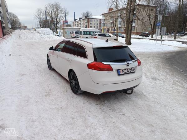 Balts Opel Insignia 2013 Klaipėda, ar dzinēja tilpumu 1.40 L un nobraukumu 300 tūkst. km par 2999 €, foto 2 vietnē AUTOMOTO.COM.LV