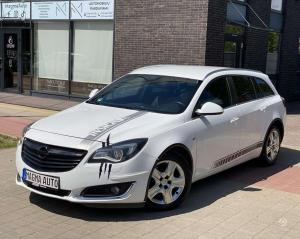 White Opel Insignia 2013 in Marijampole, with an engine capacity of 1.96 L and mileage of 262 thousand km for 4999 €, photo  on AUTOMOTO.COM.LV
