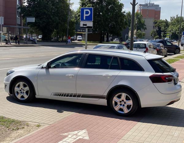 Balts Opel Insignia 2013 Marijampole, ar dzinēja tilpumu 1.96 L un nobraukumu 262 tūkst. km par 4999 €, foto 5 vietnē AUTOMOTO.COM.LV