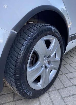 Balts Opel Insignia 2013 Marijampole, ar dzinēja tilpumu 1.96 L un nobraukumu 262 tūkst. km par 4999 €, foto 16 vietnē AUTOMOTO.COM.LV