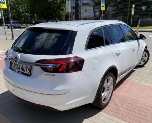 Balts Opel Insignia 2013 Marijampole, ar dzinēja tilpumu 1.96 L un nobraukumu 262 tūkst. km par 4999 €, foto 17 vietnē AUTOMOTO.COM.LV