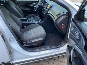 Balts Opel Insignia 2013 Marijampole, ar dzinēja tilpumu 1.96 L un nobraukumu 262 tūkst. km par 4999 €, foto 33 vietnē AUTOMOTO.COM.LV