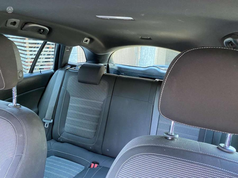 Balts Opel Insignia 2013 Marijampole, ar dzinēja tilpumu 1.96 L un nobraukumu 262 tūkst. km par 4999 €, foto 37 vietnē AUTOMOTO.COM.LV