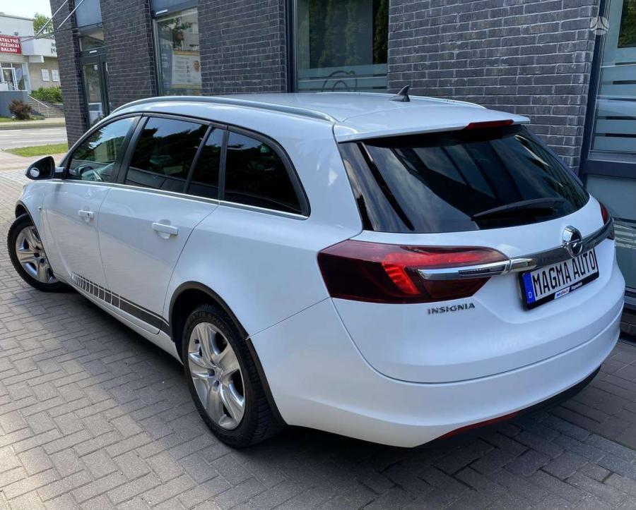 Balts Opel Insignia 2013 Marijampole, ar dzinēja tilpumu 1.96 L un nobraukumu 262 tūkst. km par 4950 €, foto 5 vietnē AUTOMOTO.COM.LV