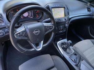 Balts Opel Insignia 2013 Marijampole, ar dzinēja tilpumu 1.96 L un nobraukumu 262 tūkst. km par 4950 €, foto 38 vietnē AUTOMOTO.COM.LV