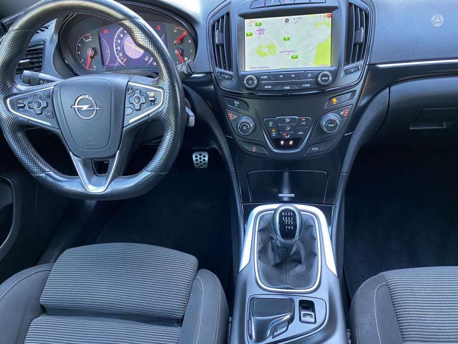 Balts Opel Insignia 2013 Marijampole, ar dzinēja tilpumu 1.96 L un nobraukumu 262 tūkst. km par 4950 €, foto 53 vietnē AUTOMOTO.COM.LV