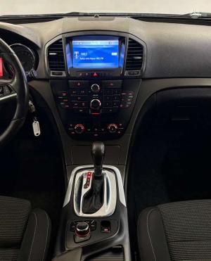 Balts Opel Insignia 2013 Marijampole, ar dzinēja tilpumu 1.96 L un nobraukumu 328 tūkst. km par 2750 €, foto 12 vietnē AUTOMOTO.COM.LV
