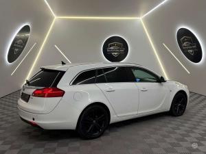 Balts Opel Insignia 2013 Marijampole, ar dzinēja tilpumu 1.96 L un nobraukumu 328 tūkst. km par 2750 €, foto 15 vietnē AUTOMOTO.COM.LV