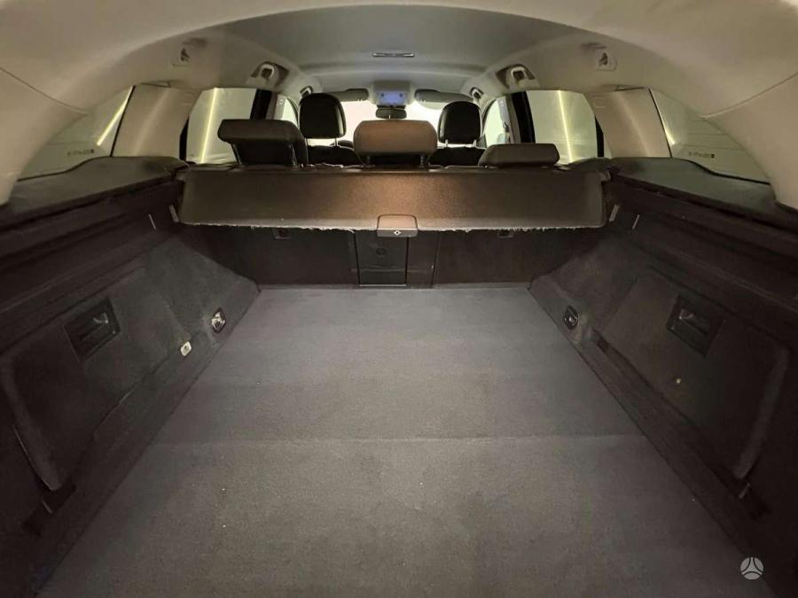 Balts Opel Insignia 2013 Marijampole, ar dzinēja tilpumu 1.96 L un nobraukumu 328 tūkst. km par 2750 €, foto 20 vietnē AUTOMOTO.COM.LV
