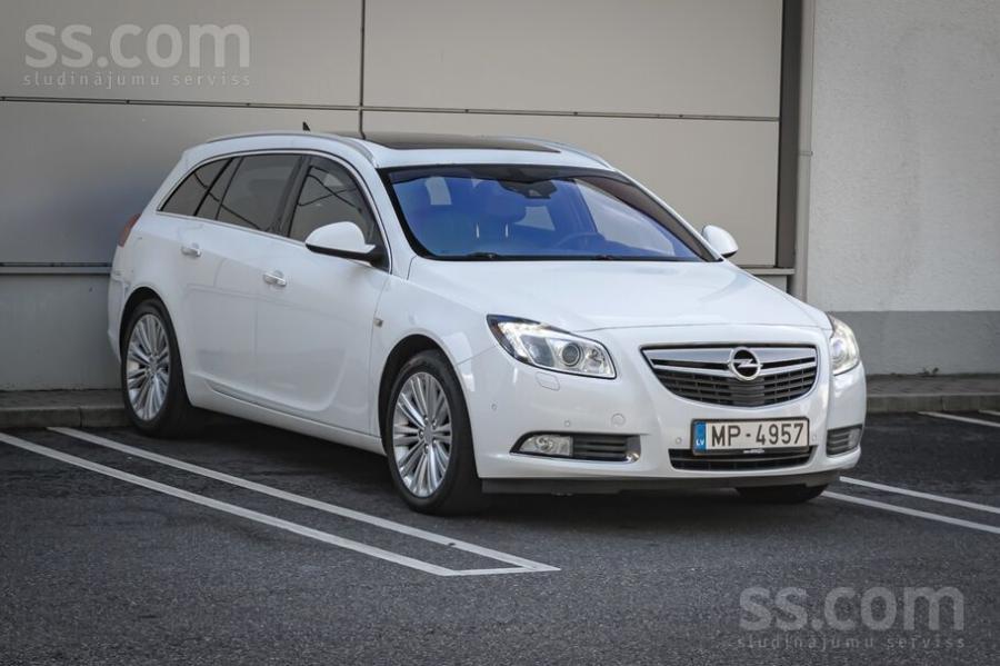 Balts Opel Insignia 2013 Rīga, ar dzinēja tilpumu 2.00 L un nobraukumu 268 tūkst. km par 5490 €, foto 4 vietnē AUTOMOTO.COM.LV