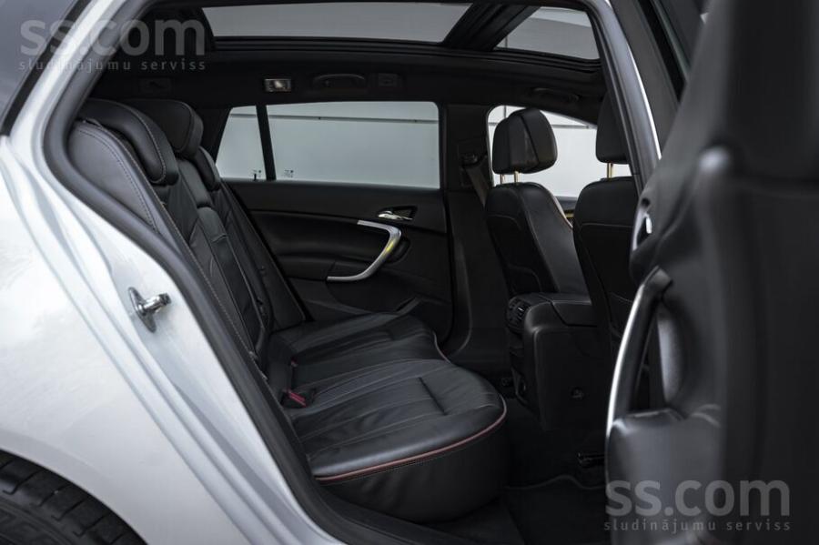Balts Opel Insignia 2013 Rīga, ar dzinēja tilpumu 2.00 L un nobraukumu 268 tūkst. km par 5490 €, foto 14 vietnē AUTOMOTO.COM.LV
