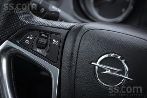 Balts Opel Insignia 2013 Rīga, ar dzinēja tilpumu 2.00 L un nobraukumu 268 tūkst. km par 5490 €, foto 19 vietnē AUTOMOTO.COM.LV