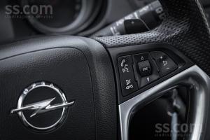 Balts Opel Insignia 2013 Rīga, ar dzinēja tilpumu 2.00 L un nobraukumu 268 tūkst. km par 5490 €, foto 21 vietnē AUTOMOTO.COM.LV
