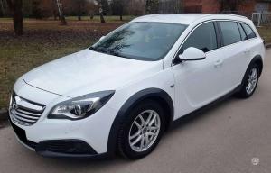 White Opel Insignia 2014 in Marijampole, with an engine capacity of 1.96 L and mileage of 216 thousand km for 6450 €, photo  on AUTOMOTO.COM.LV