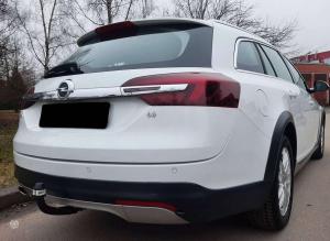 White Opel Insignia 2014 in Marijampole, with an engine capacity of 1.96 L and mileage of 216 thousand km for 6450 €, photo 3 on AUTOMOTO.COM.LV