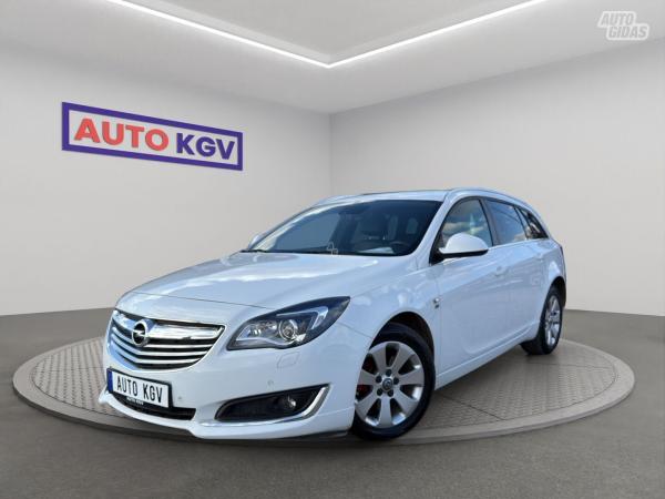 White Opel Insignia 2014 in Vilnius, with an engine capacity of 2.00 L and mileage of 251 thousand km for 7499 €, photo 1 on AUTOMOTO.COM.LV