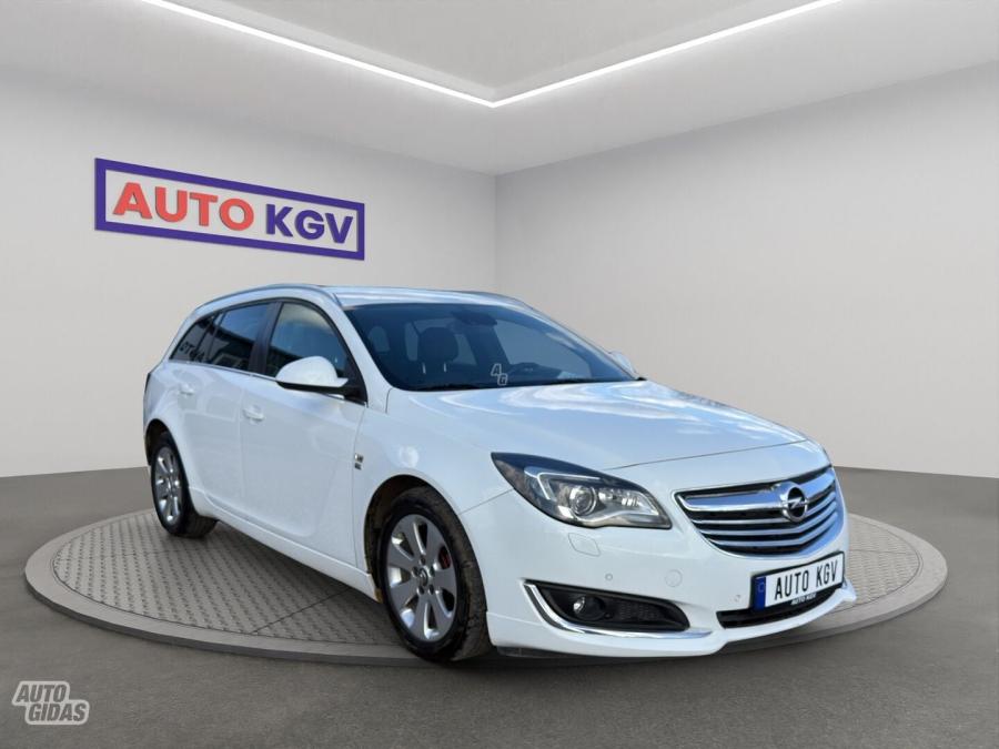 White Opel Insignia 2014 in Vilnius, with an engine capacity of 2.00 L and mileage of 251 thousand km for 7499 €, photo 8 on AUTOMOTO.COM.LV