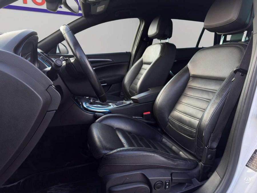 Balts Opel Insignia 2014 Kauņa, ar dzinēja tilpumu 2.00 L un nobraukumu 251 tūkst. km par 5999 €, foto 14 vietnē AUTOMOTO.COM.LV
