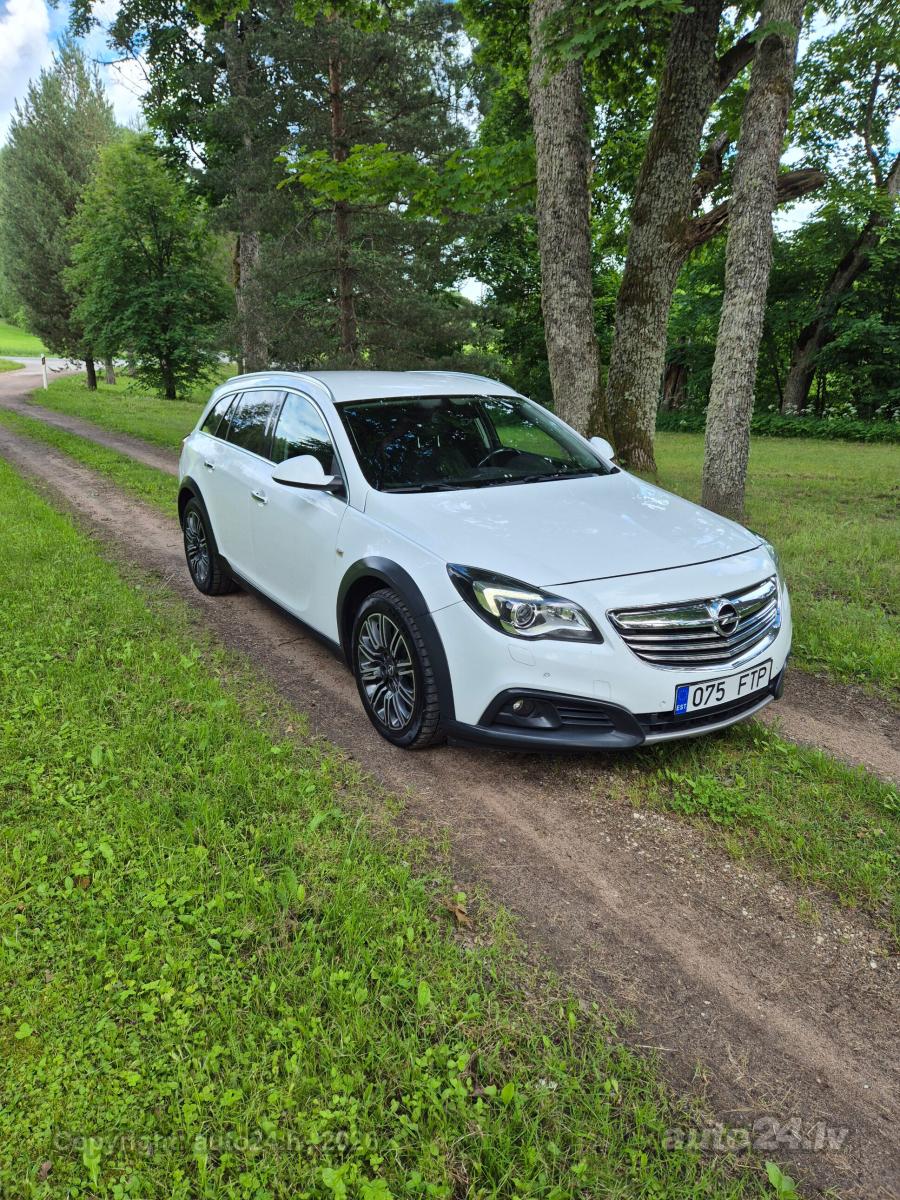Balts Opel Insignia 2014 Tallina, ar dzinēja tilpumu 2.00 L un nobraukumu 239 tūkst. km par 6900 €, foto 3 vietnē AUTOMOTO.COM.LV