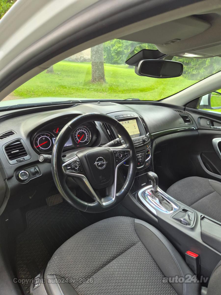 Balts Opel Insignia 2014 Tallina, ar dzinēja tilpumu 2.00 L un nobraukumu 239 tūkst. km par 6900 €, foto 7 vietnē AUTOMOTO.COM.LV