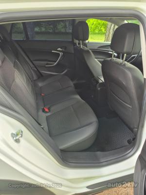 Balts Opel Insignia 2014 Tallina, ar dzinēja tilpumu 2.00 L un nobraukumu 239 tūkst. km par 6900 €, foto 11 vietnē AUTOMOTO.COM.LV