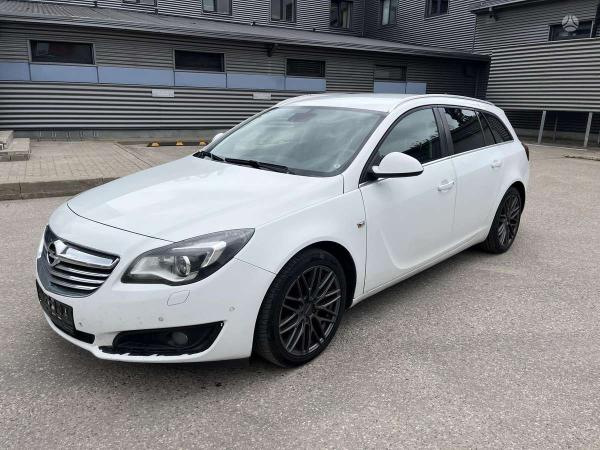 Balts Opel Insignia 2014 Viļņa, ar dzinēja tilpumu 1.96 L un nobraukumu 360 tūkst. km par 3500 €, foto 2 vietnē AUTOMOTO.COM.LV