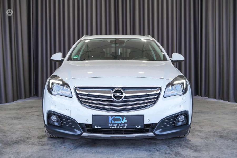 Balts Opel Insignia 2014 Marijampole, ar dzinēja tilpumu 1.96 L un nobraukumu 218 tūkst. km par 5450 €, foto 4 vietnē AUTOMOTO.COM.LV