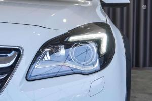 Balts Opel Insignia 2014 Marijampole, ar dzinēja tilpumu 1.96 L un nobraukumu 218 tūkst. km par 5450 €, foto 5 vietnē AUTOMOTO.COM.LV
