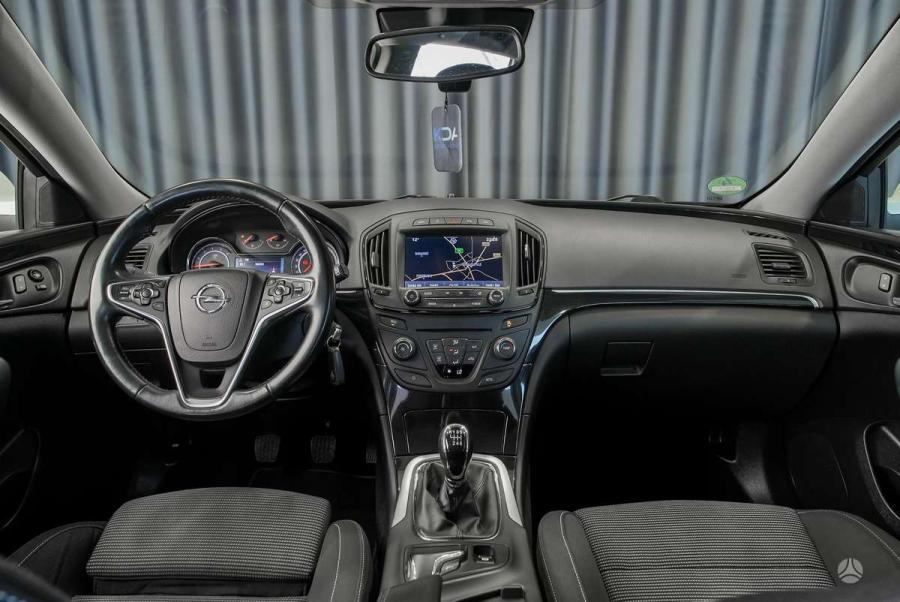 Balts Opel Insignia 2014 Marijampole, ar dzinēja tilpumu 1.96 L un nobraukumu 218 tūkst. km par 5450 €, foto 16 vietnē AUTOMOTO.COM.LV