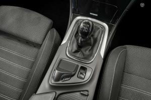Balts Opel Insignia 2014 Marijampole, ar dzinēja tilpumu 1.96 L un nobraukumu 218 tūkst. km par 5450 €, foto 21 vietnē AUTOMOTO.COM.LV