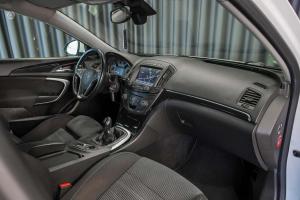 Balts Opel Insignia 2014 Marijampole, ar dzinēja tilpumu 1.96 L un nobraukumu 218 tūkst. km par 5450 €, foto 34 vietnē AUTOMOTO.COM.LV