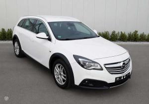 White Opel Insignia 2014 in Marijampole, with an engine capacity of 1.96 L and mileage of 219 thousand km for 4950 €, photo 6 on AUTOMOTO.COM.LV