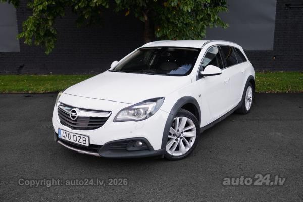 White Opel Insignia 2014 in Tallinn, with an engine capacity of 2.00 L and mileage of 221 thousand km for 5990 €, photo 3 on AUTOMOTO.COM.LV